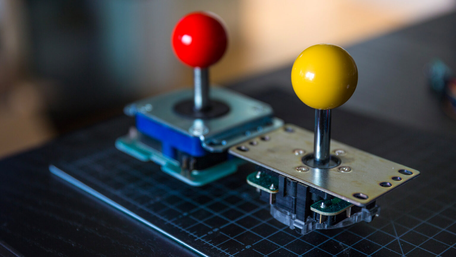 Los diez mejores joysticks arcade para tu recreativa | MiArcade
